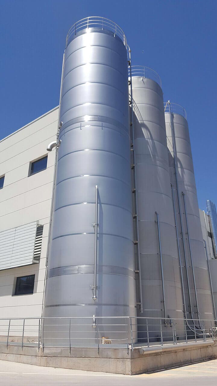 Depósitos Compartimentados de Acero Inoxidable ★ | Intranox